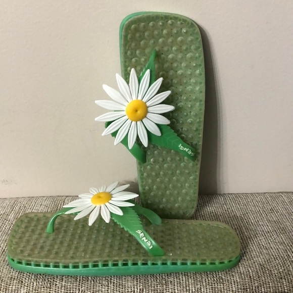 SENSI ASSISI | Shoes | Sensi Assisi Beach Sandals Size 37 Italy | Poshmark